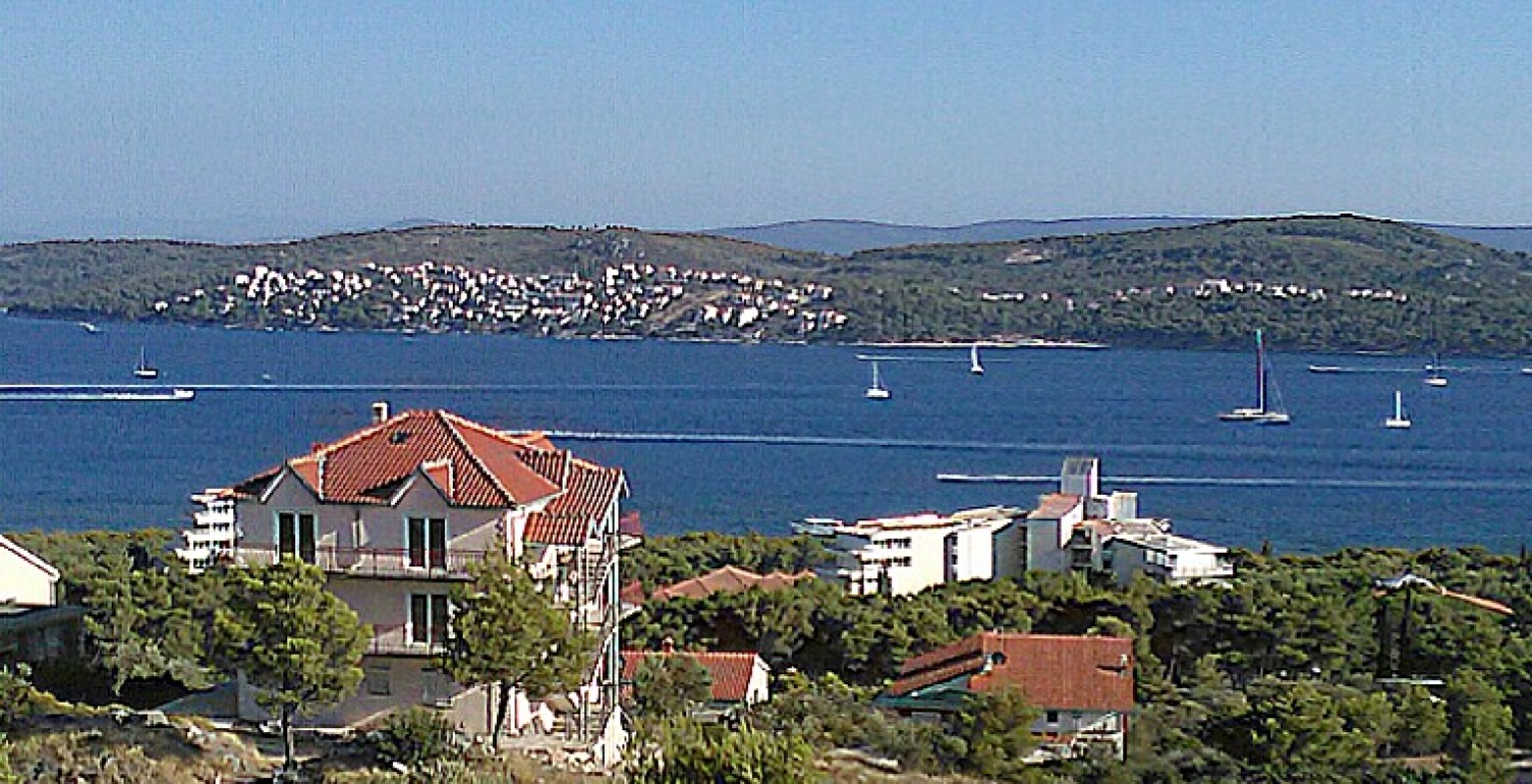 Apartmán (2+0) Seget Donji, Seget, Chorvatsko